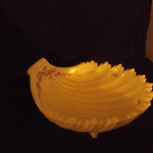 None | Accents | Vintage Milk Glass Shell Dish Hand Painted | Poshmark